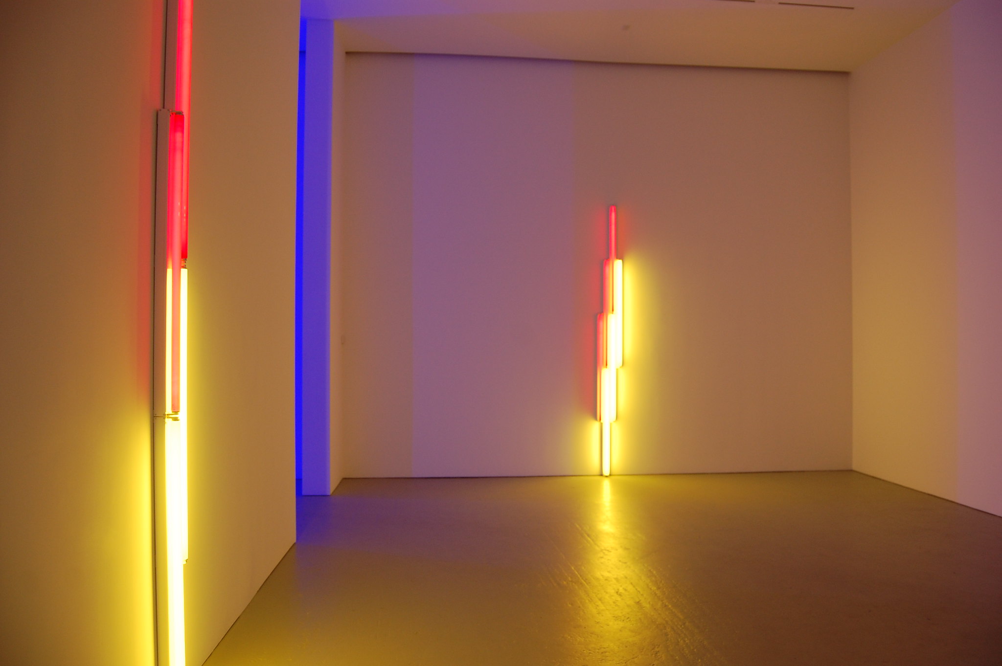La ilusión fluorescente de Dan Flavin